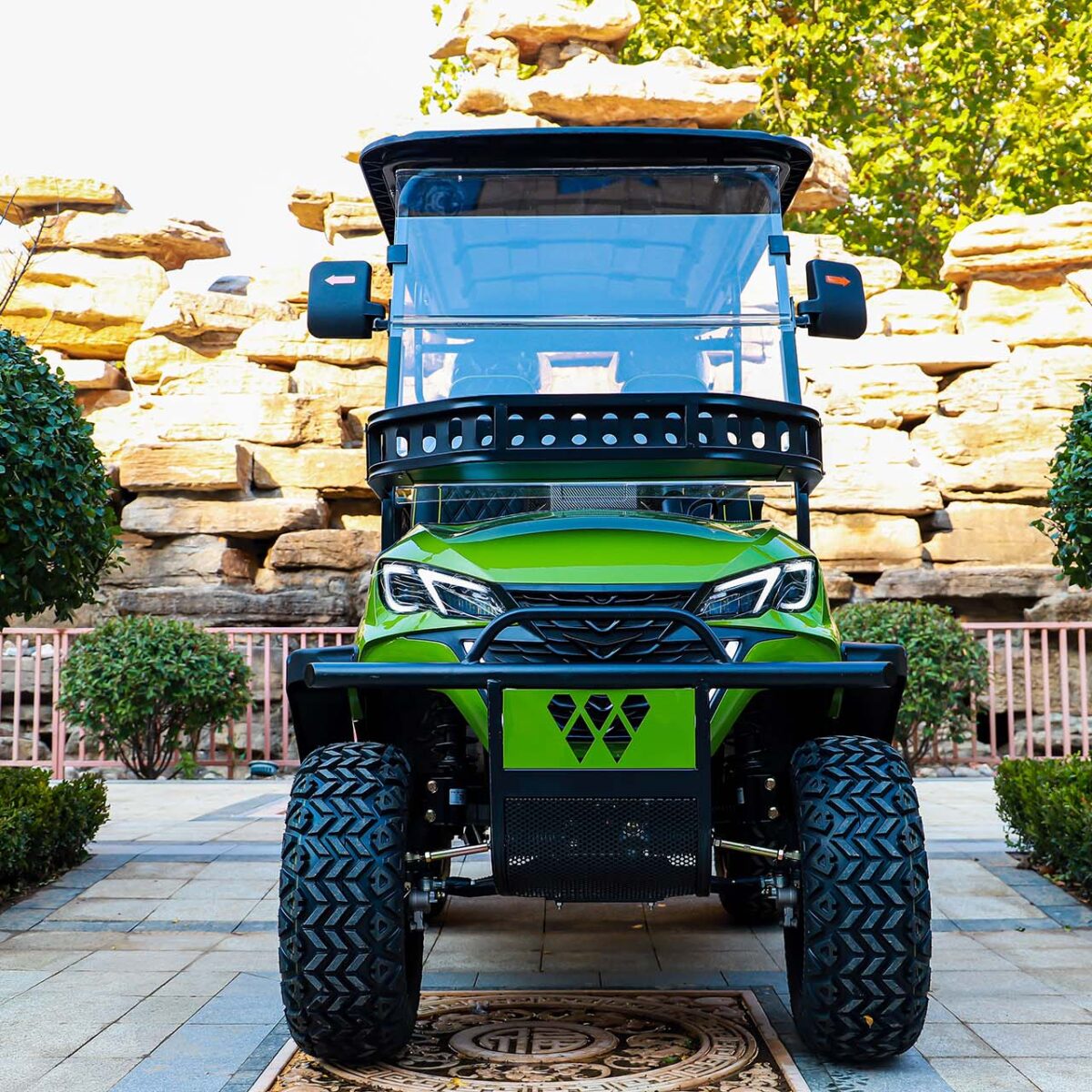 Defender Green – Wild Golf Carts